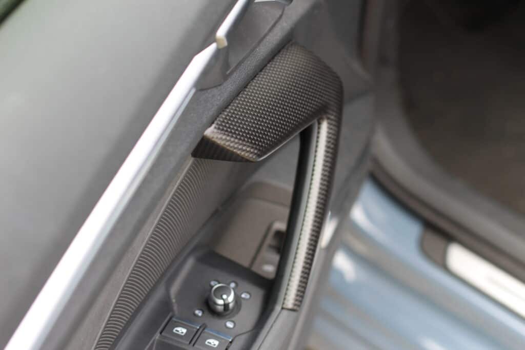 Audi A3/S3/RS3 8Y door handles inside carbon - CarbonFabrik | Premium ...